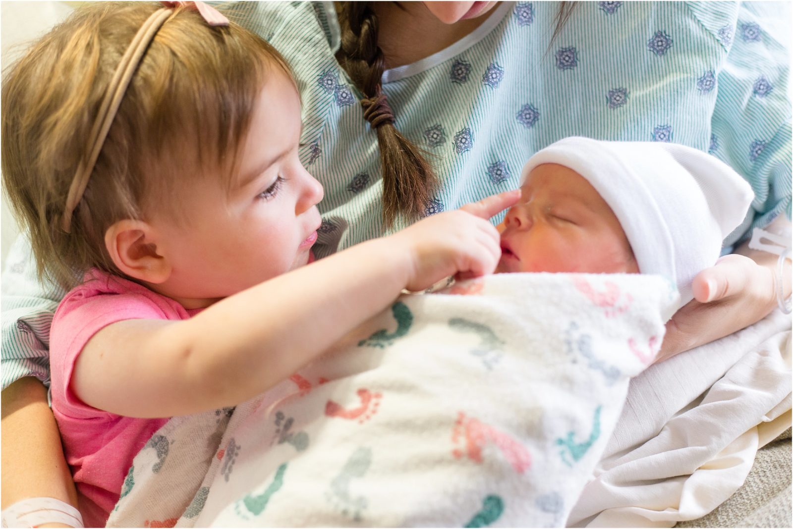 Carson's Birth Story & Fresh 48 - rebeccaricephoto.com