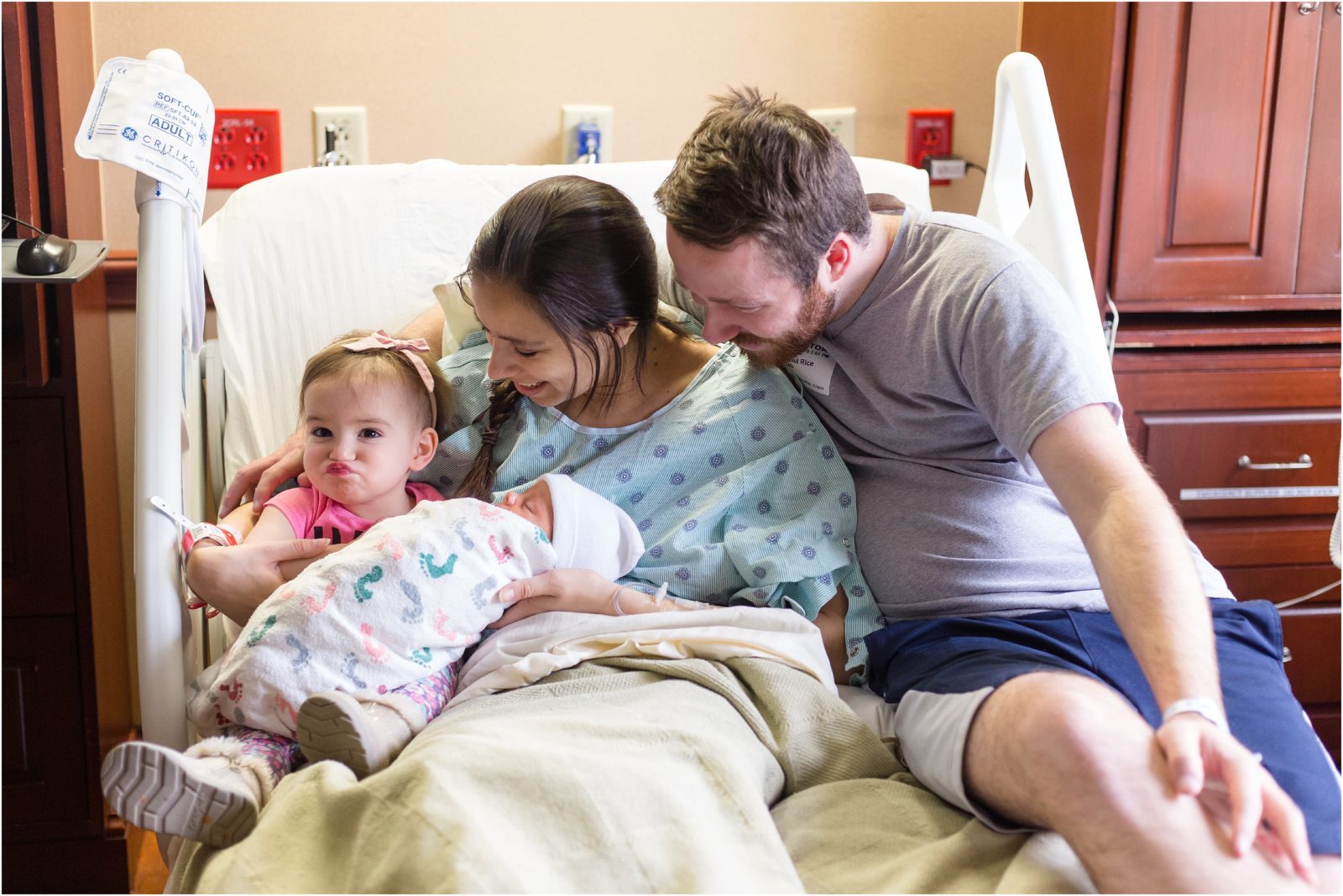 Carson's Birth Story & Fresh 48 - rebeccaricephoto.com