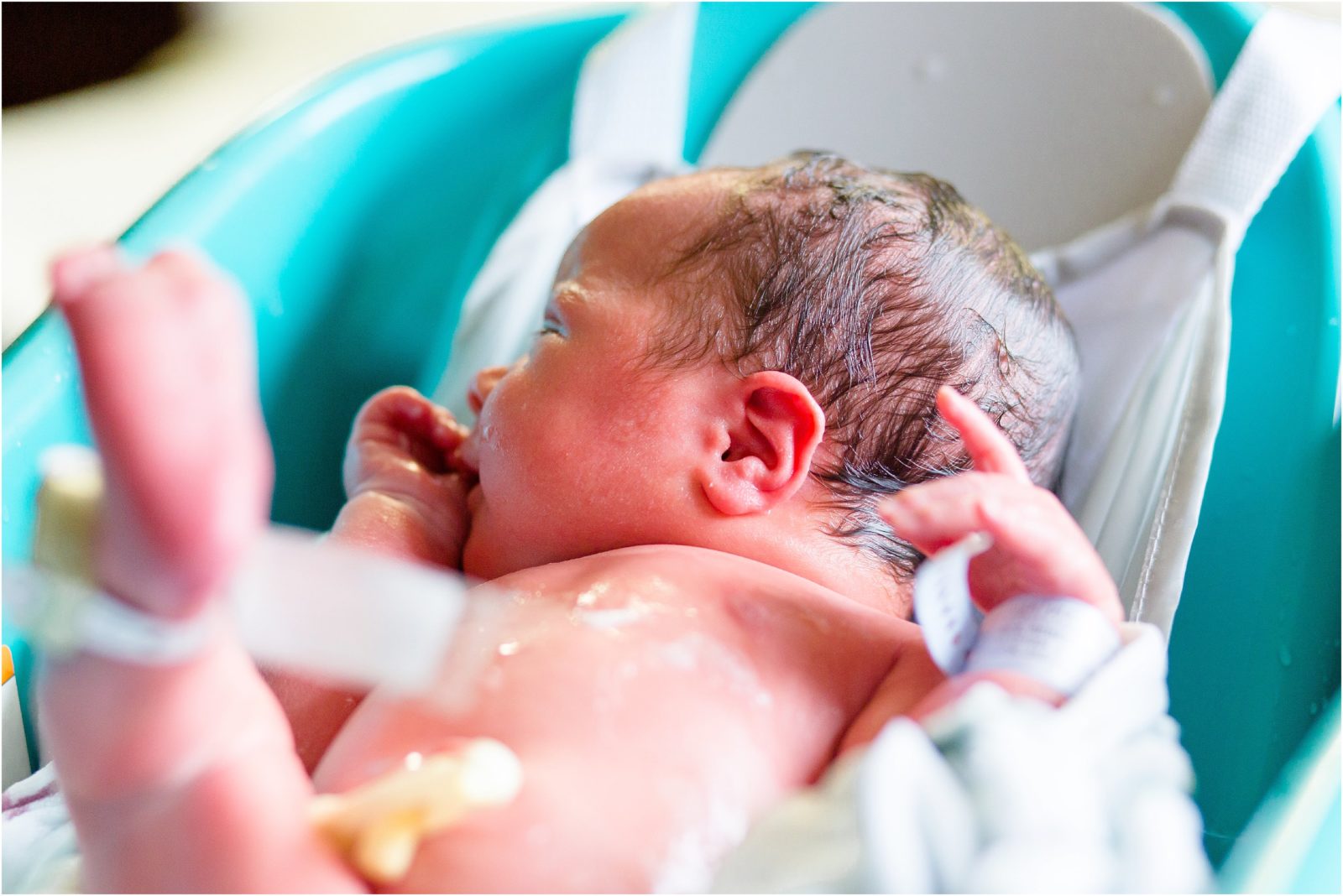 Carson's Birth Story & Fresh 48 - rebeccaricephoto.com