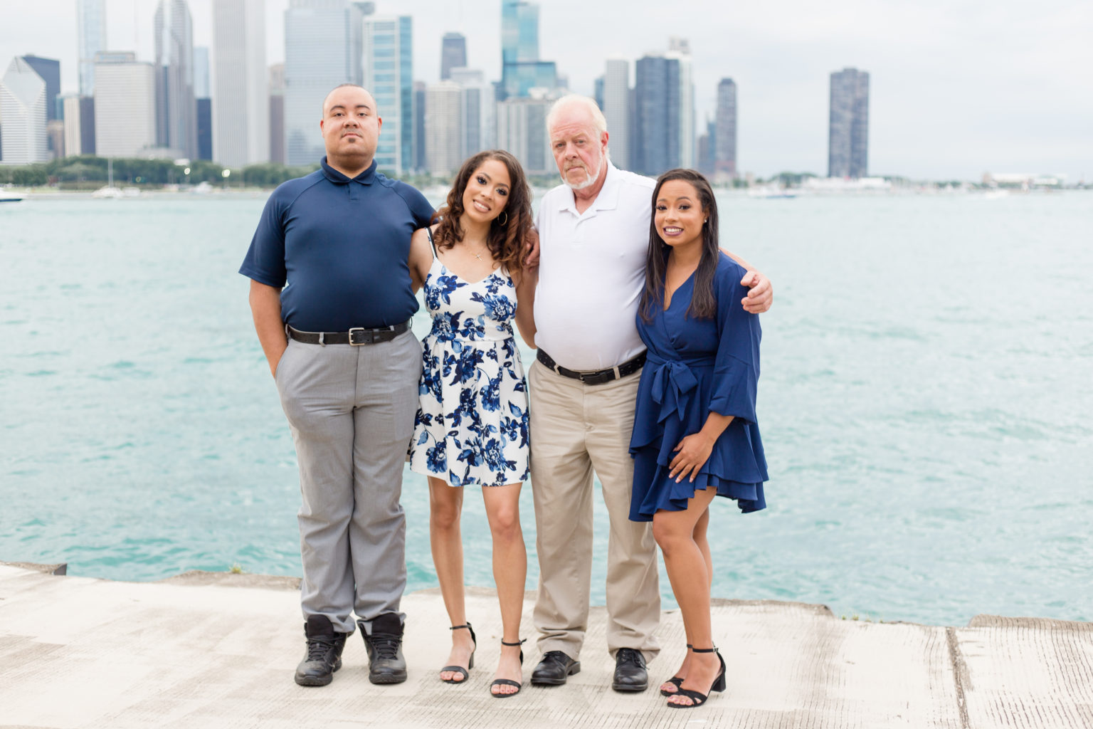 Downtown Chicago Extended Family Session | Chicago, IL